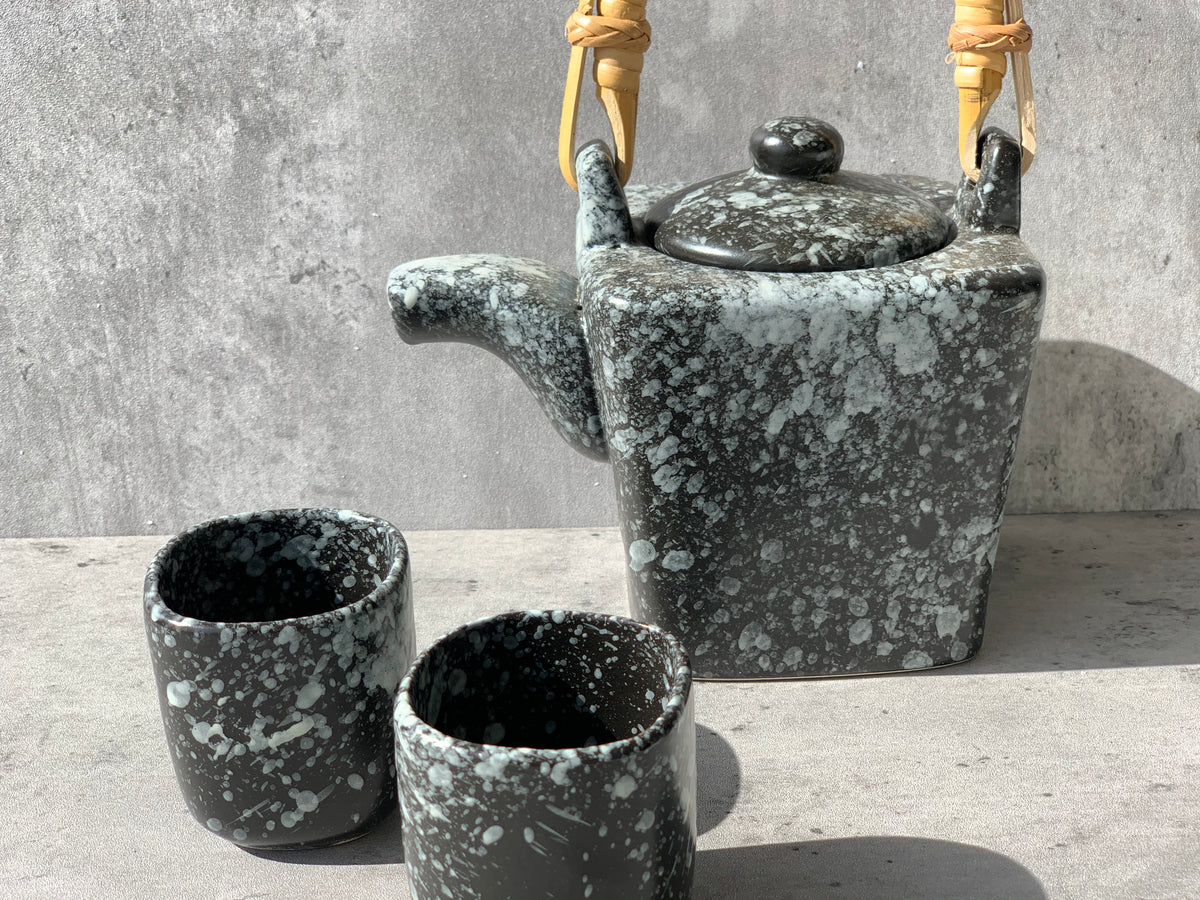 Square Tea Cup – AYA Stoneware